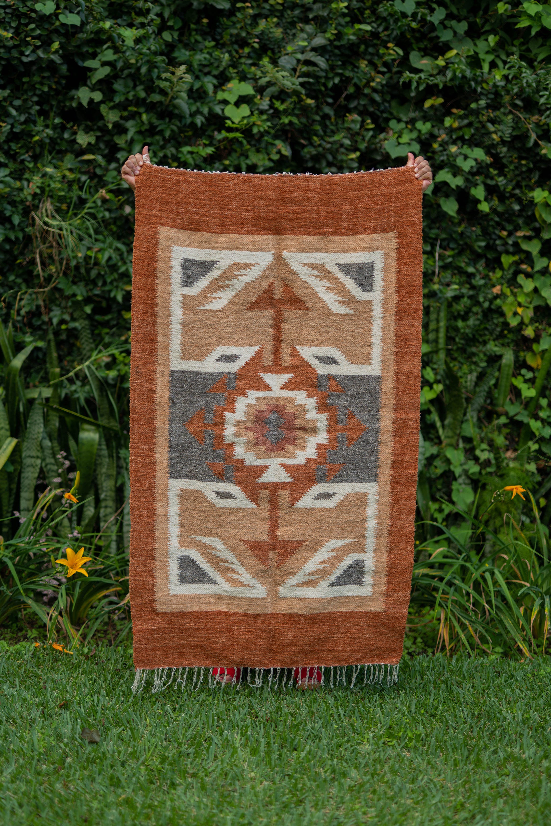 Naranja Wool Rug || Handmade in Guatemala – Chica Mala